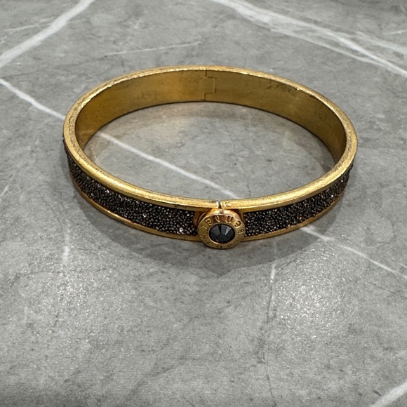 henri bendel | Jewelry | Vintage Henri Bendel Gold Bracelet With Black ...